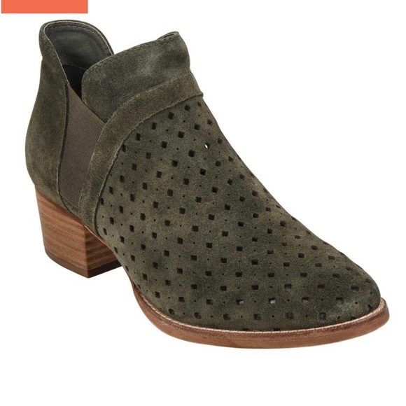 Earth | Shoes | Earth Shoes Keren Suede Bootie Olive Green | Poshmark